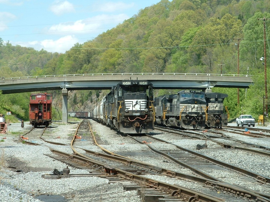 NS 3543 is in the yard,